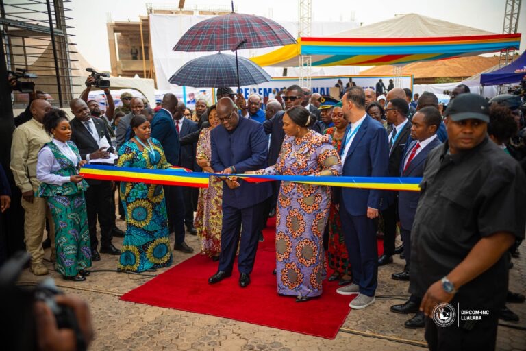 Lualaba : Félix Tshisekedi inaugure le village de congrès à Kolwezi - Open info